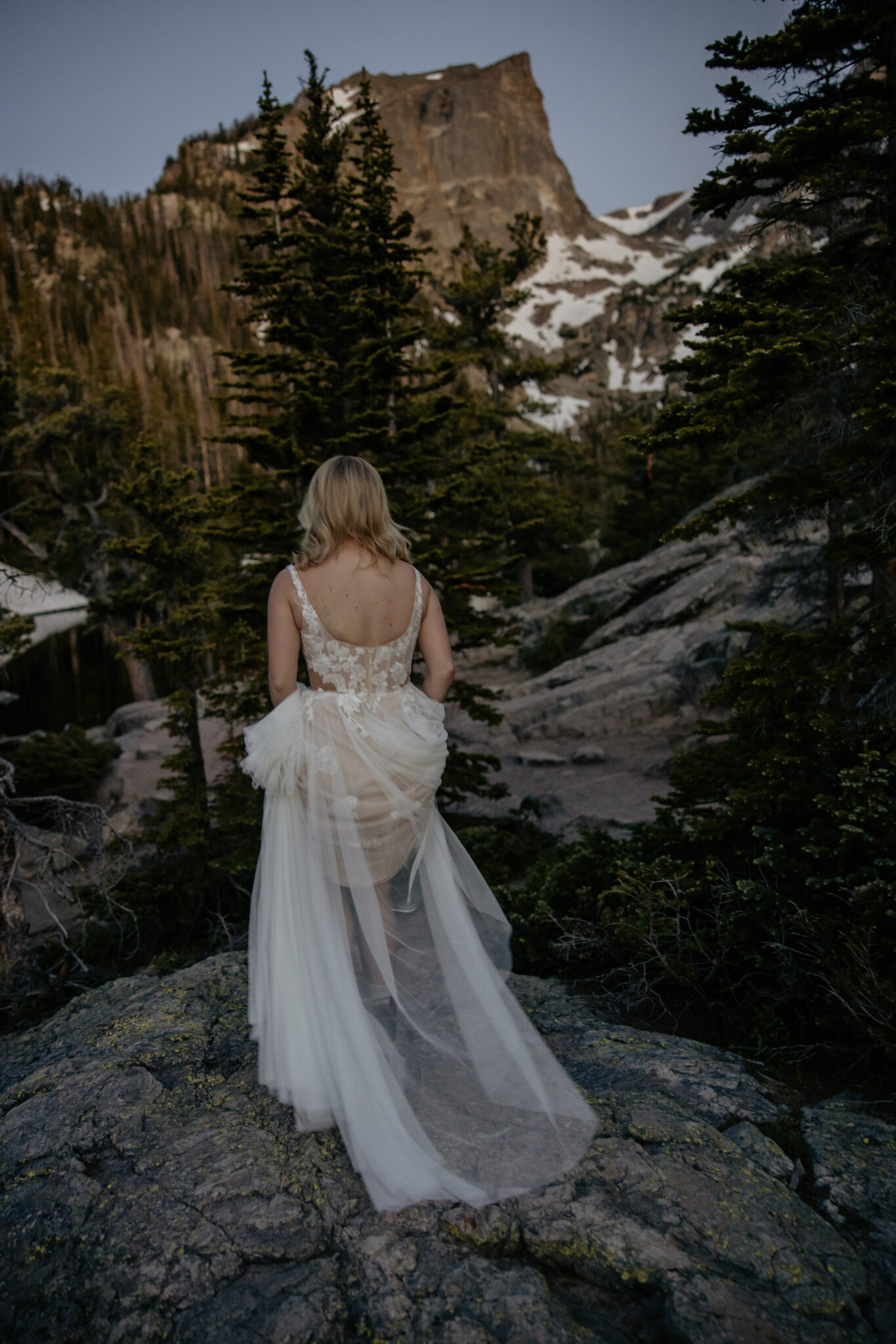 Dream Lake Sunrise Elopement - taylorhassebroek.com
